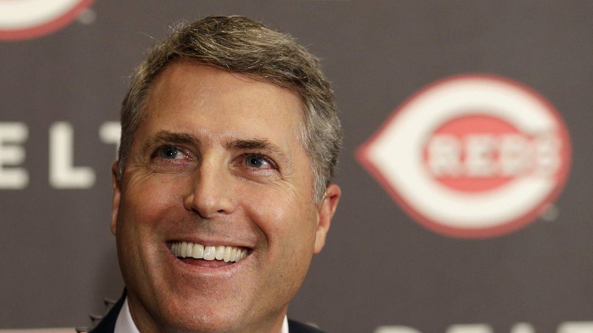 Los Rojos eligen a Bryan Price como su manager