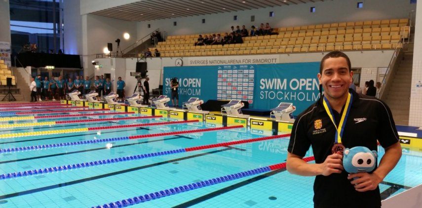 Crespo es tercero en 50 pecho del Abierto de natación de Estocolmo