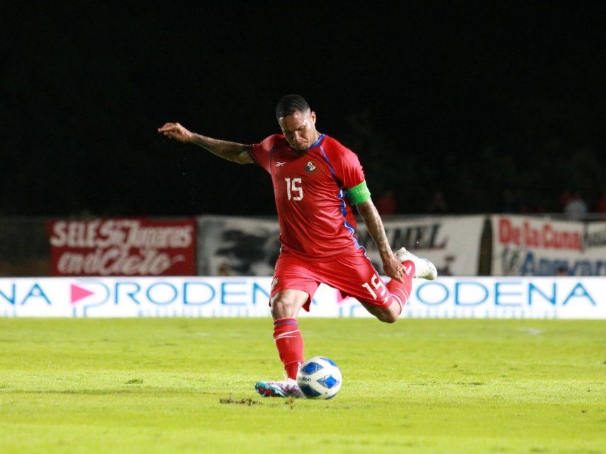 Eric Davis adelanta a Panamá en el Doroteo Guamuch
