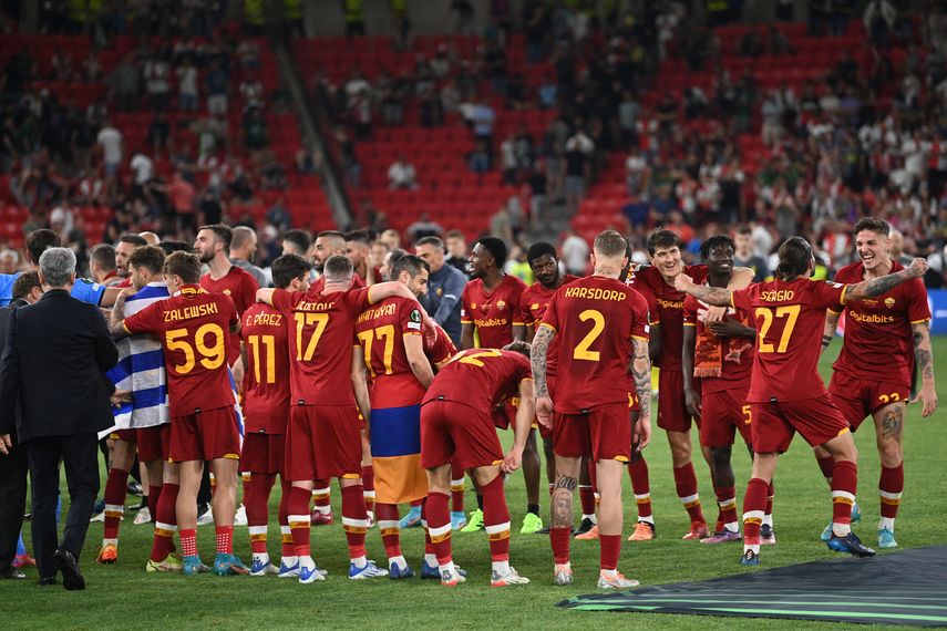La Roma se convierte en el primer campeón de la Conference League