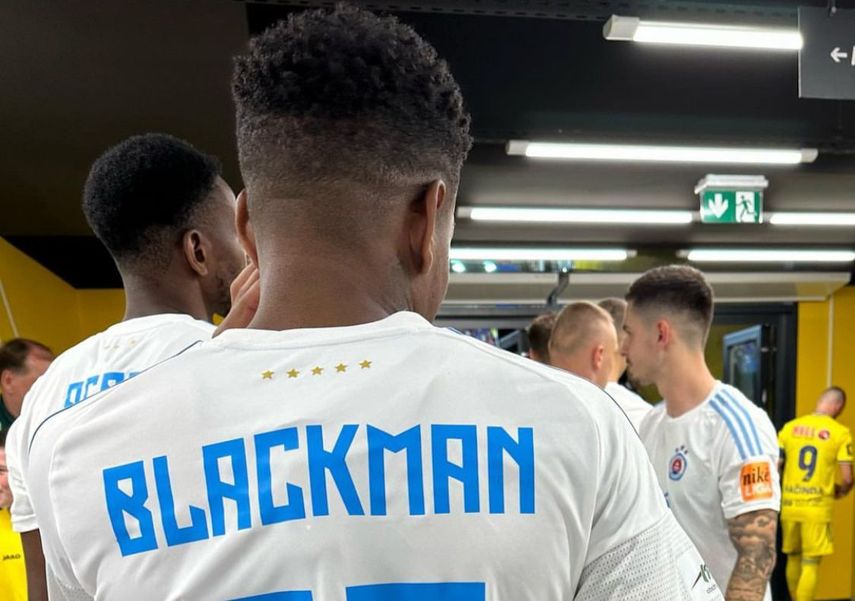 César Blackman debutó con su nuevo club en Eslovaquia