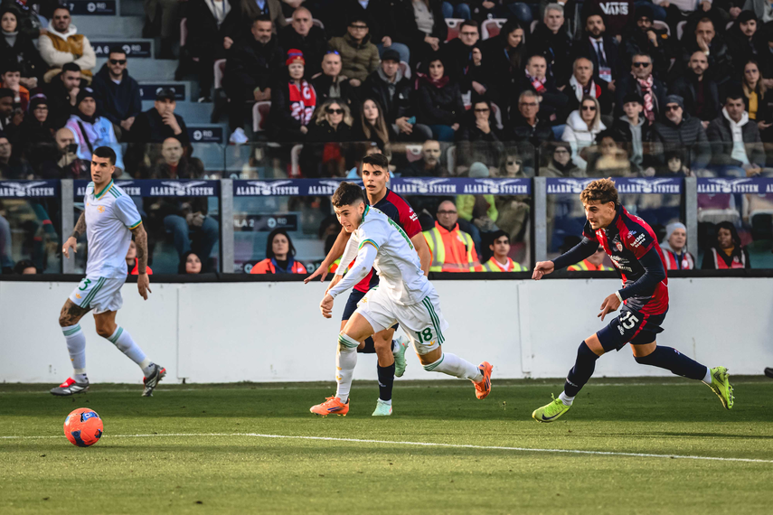 La AS Roma no pudo con el Cagliari y pierde la oportunidad de escalar ...