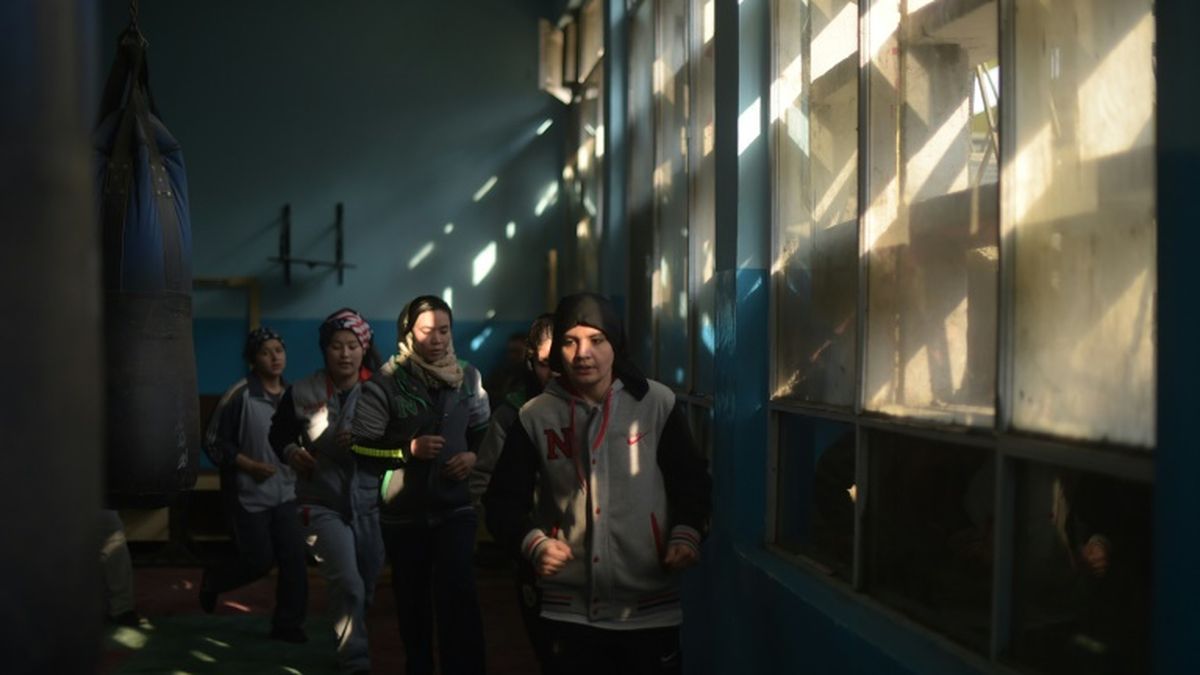 Sadaf Rahimi, la joven boxeadora que planta cara al patriarcado afgano