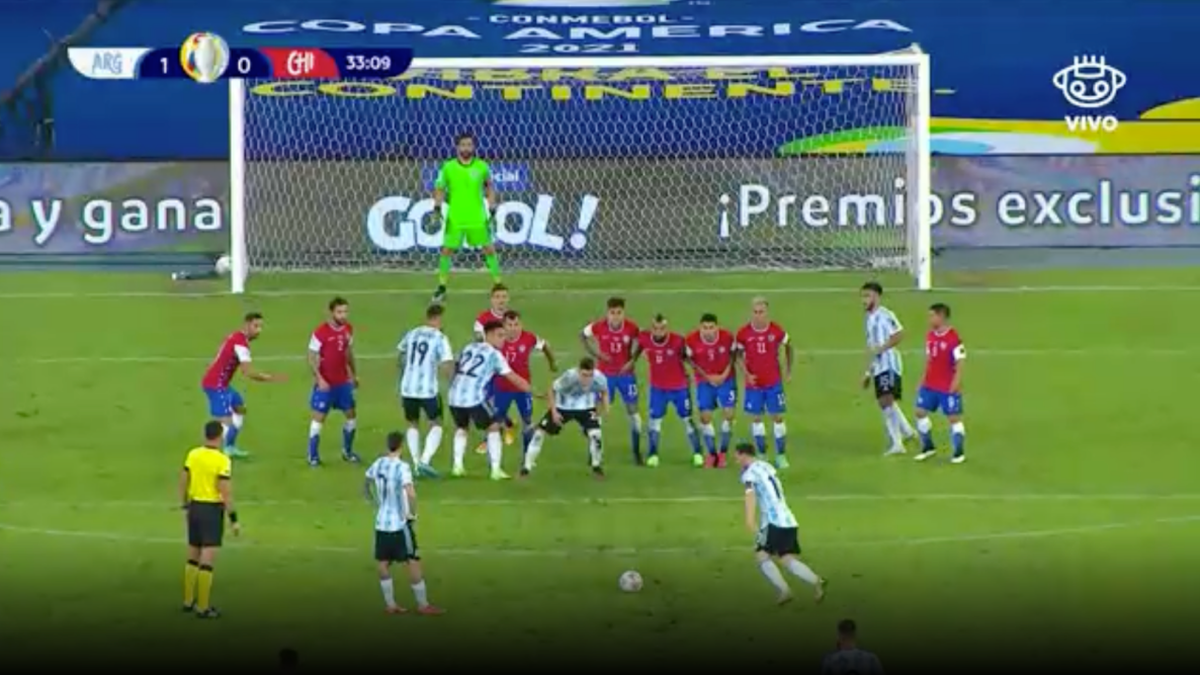 Así fue el tremendo golazo de Lionel Messi ante Chile