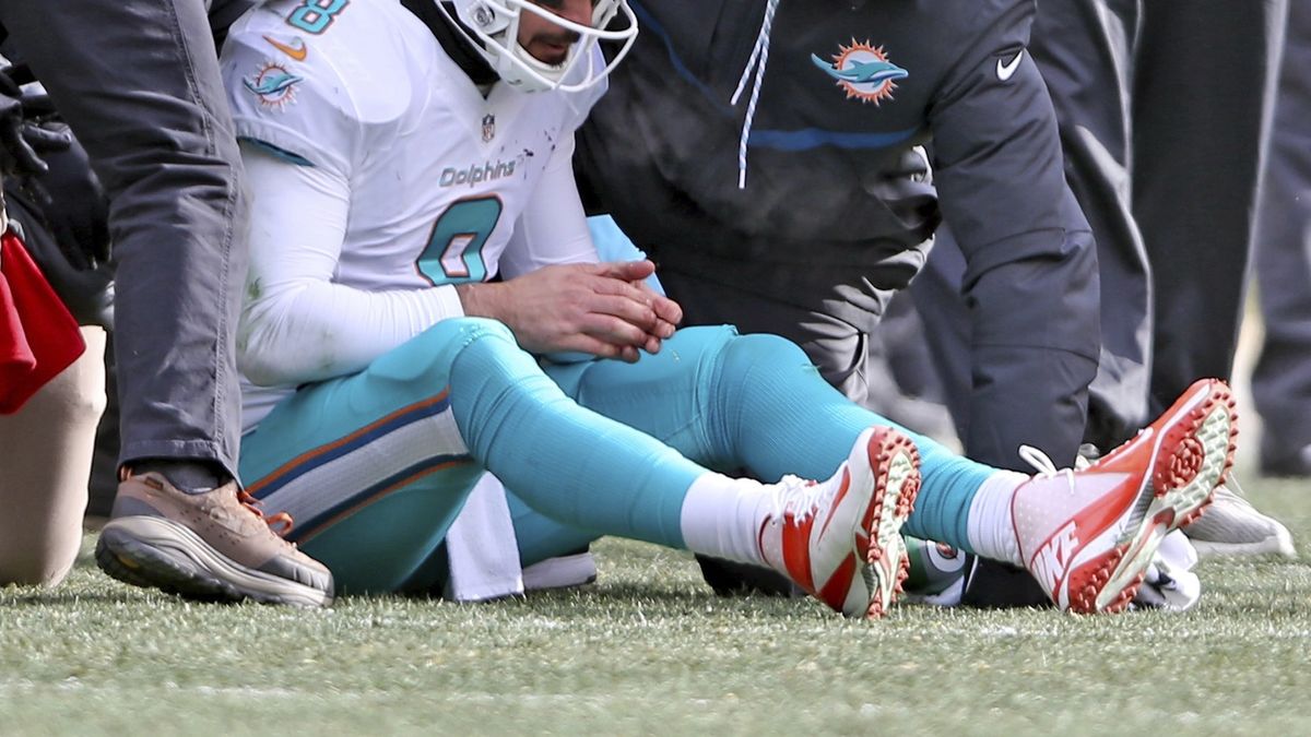 NFL revisa protocolo de conmociones tras golpe a Moore
