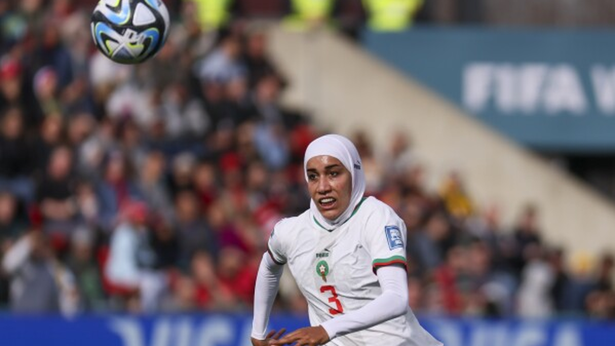 Mundial Femenino 2023: Nouhaila Benzina, primera jugadora en jugar con velo