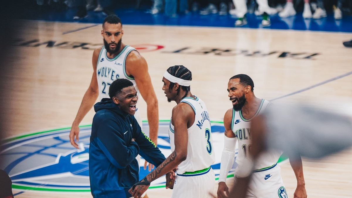 NBA: Timberwolves Anthony Edwards ganan segundo duelo de playoffs ante Suns