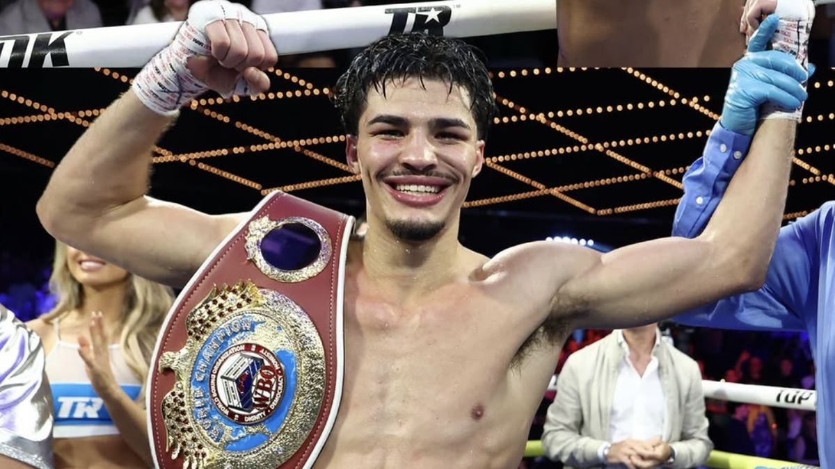 El joven puertorriqueño Xander Zayas se corona campeón súperwélter en ...