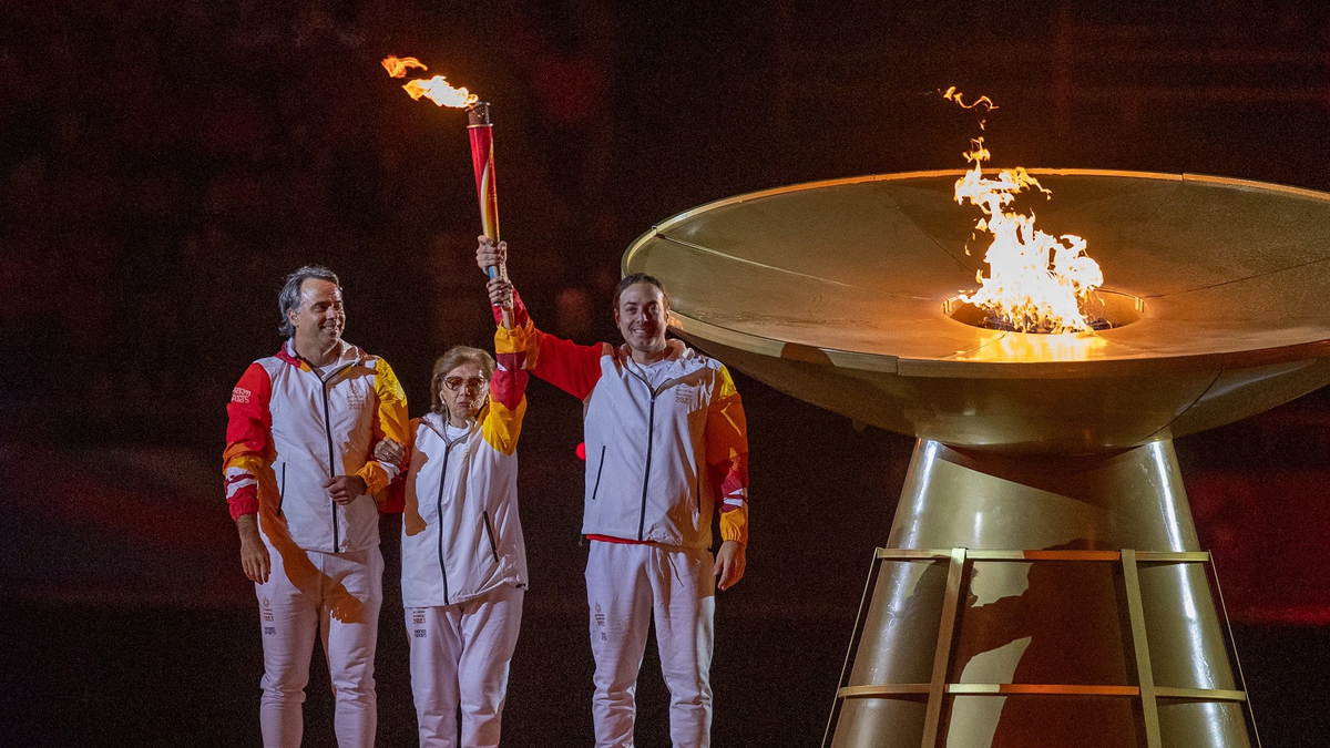 Juegos Panamericanos 2023: ¿Quién es la mujer que encendió el pebetero?