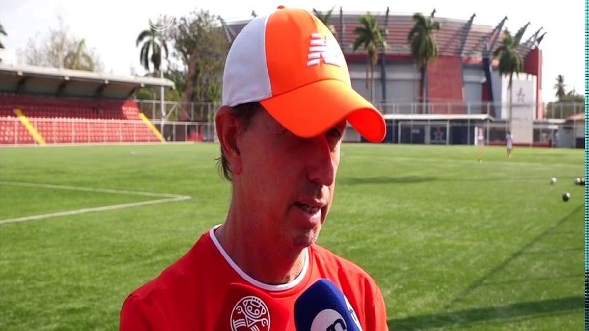 Gary Stempel mostró molestia por la falta de actividad de la Sub17 en ...