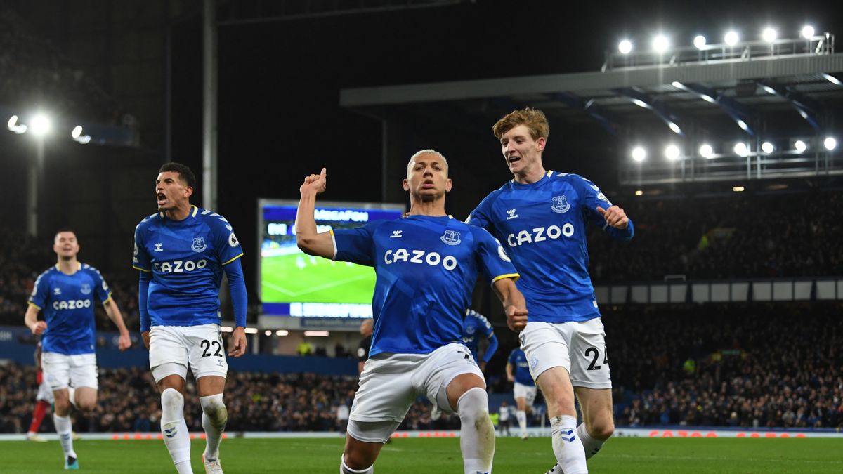 Boxing Day: Burnley-Everton aplazado por Covid-19