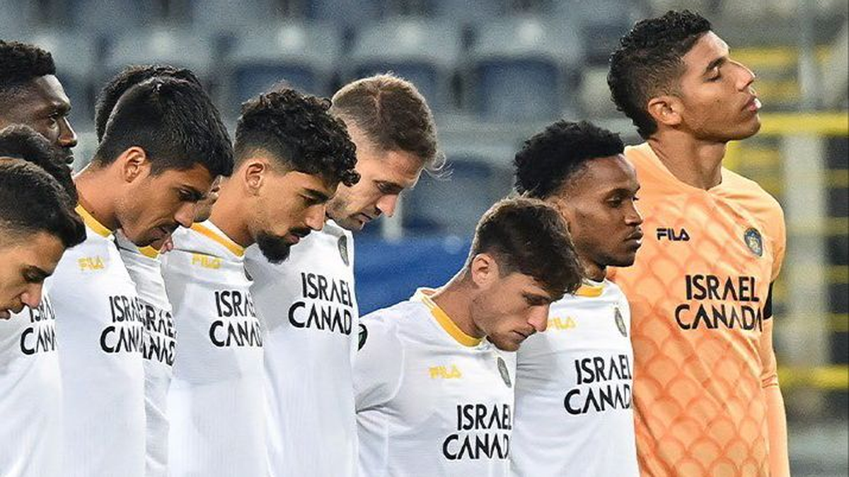 Conference League: Orlando Mosquera le gana el duelo a Guerrero en su debut