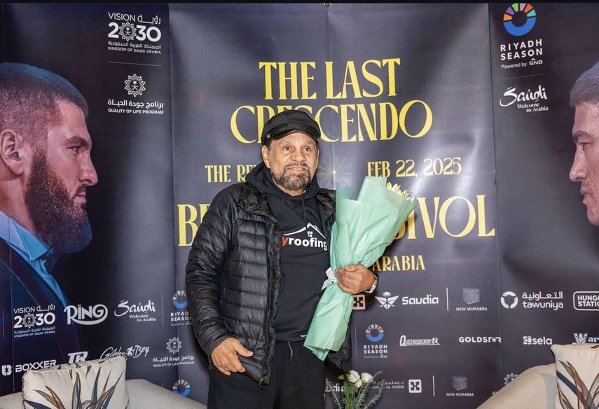 Roberto Durán hizo aparición en The Last Crescendo en el Kingdom Arena