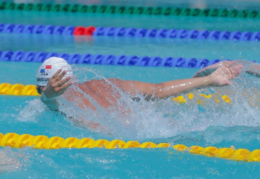 Tyler Christianson y Nathalee Aranda suman medallas para Panamá
