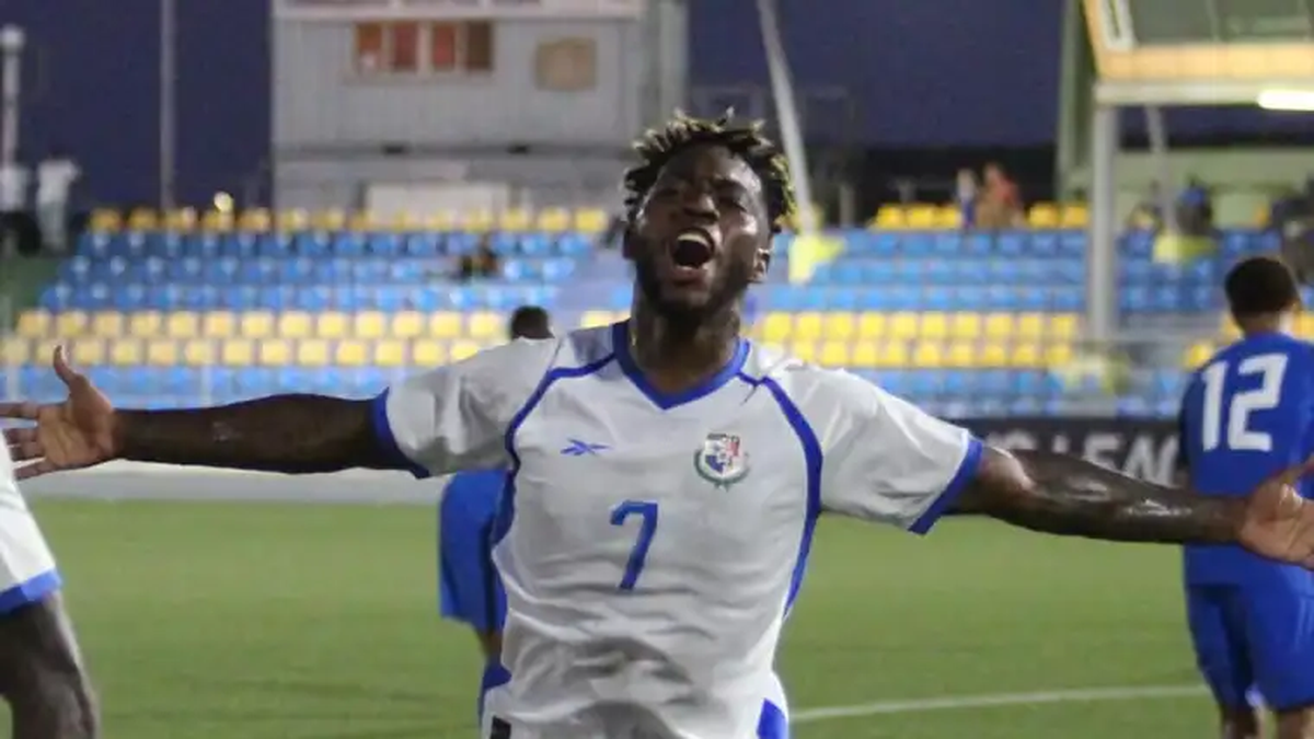 José Luis Rodríguez y Édgar Bárcenas brillan con goles ante Costa Rica