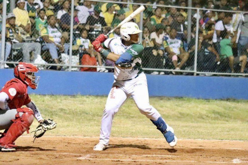 Béisbol Juvenil 2023: Domínguez apaga la Leña