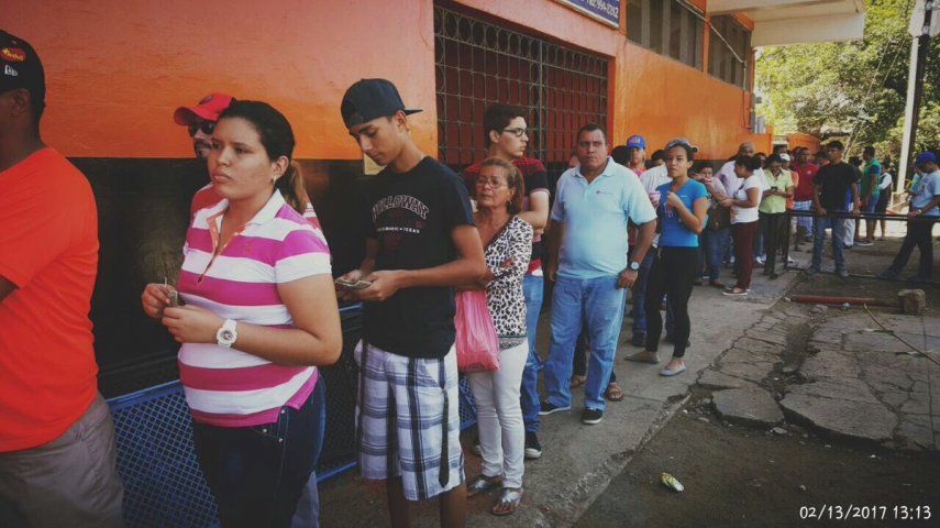 Fanaticada compra temprano sus boletos para 2do juego de Serie Final