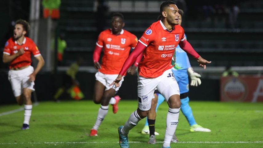 Ismael Díaz vuelve a marcar en Ecuador con la Universidad Católica