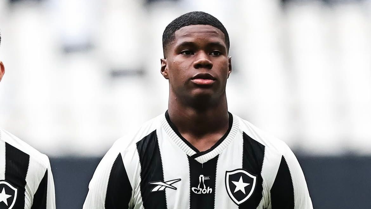 Panameño Kadir Barria debuta con el primer equipo del Botafogo en duelo ...