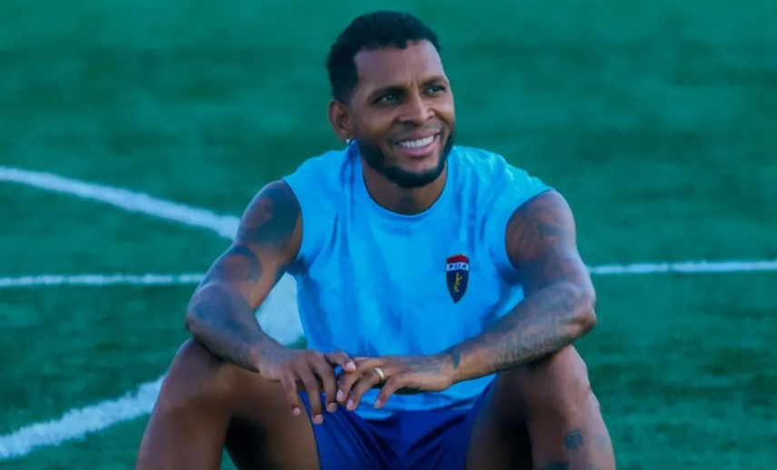 ¡BOMBAZO! Alberto Quintero regresa a la Selección de Panamá