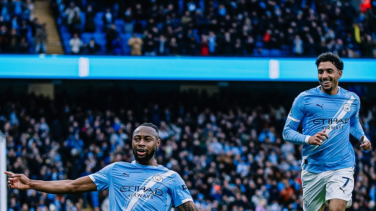 Manchester City cumplió ante el Wolverhampton y sigue de cerca al Arsenal