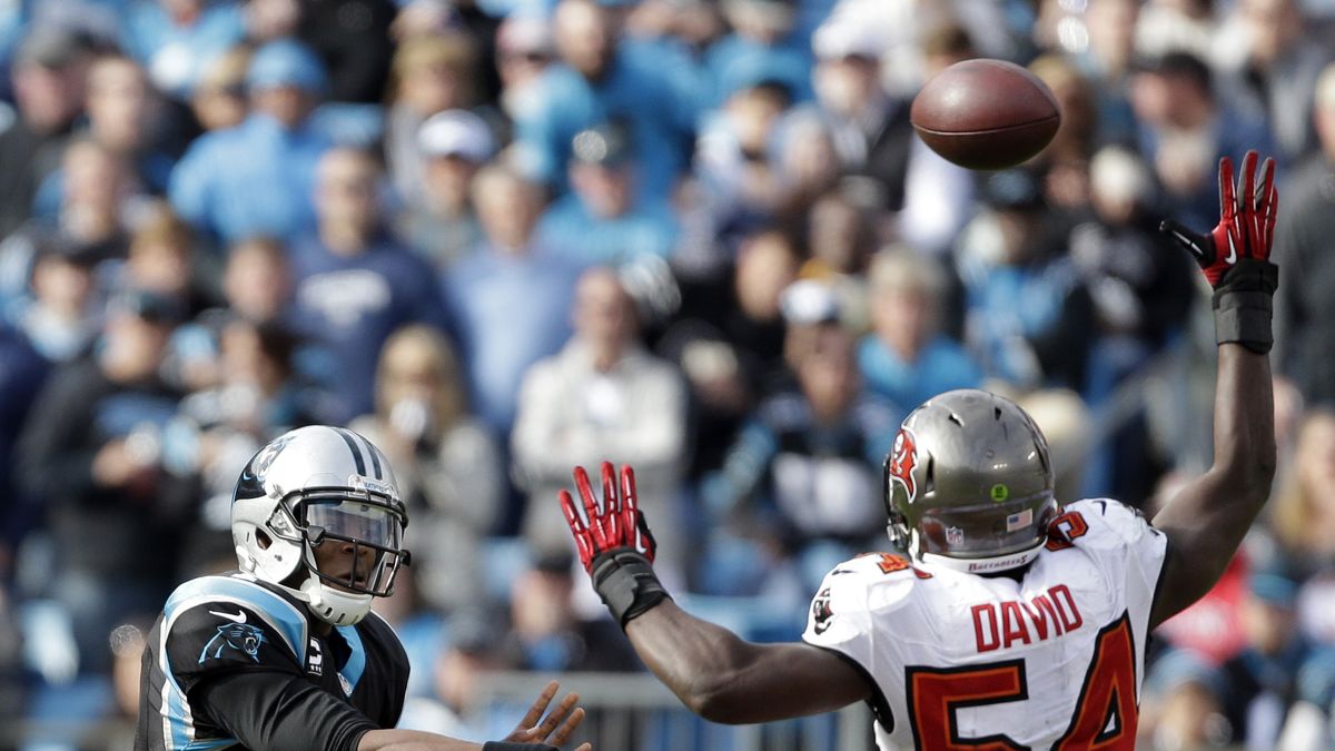 Panthers vence a Bucs, su 8ava victoria seguida