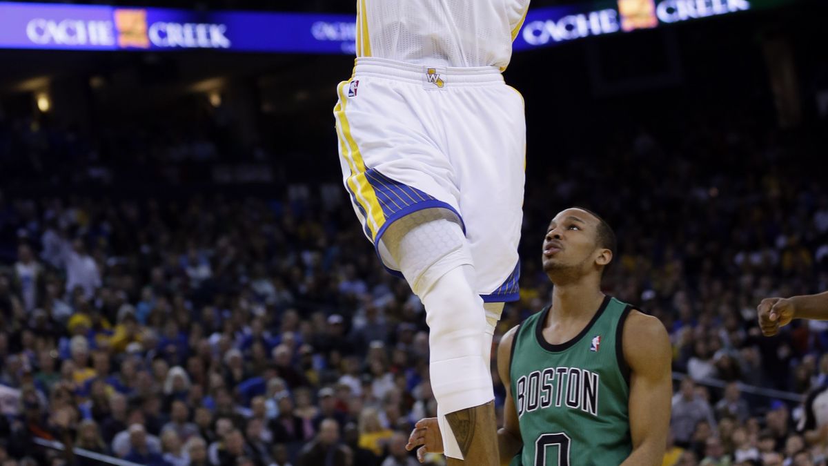 Curry define victoria de Warriors sobre Celtics