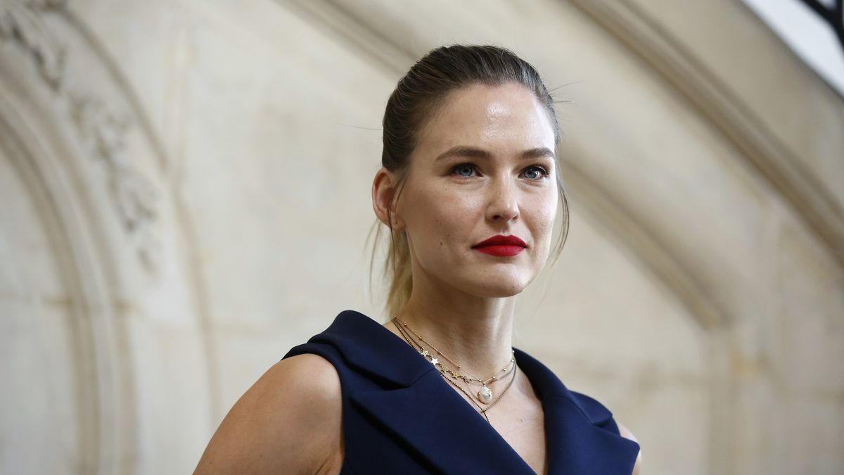 Modelo israelí Bar Refaeli firma acuerdo por evación fiscal
