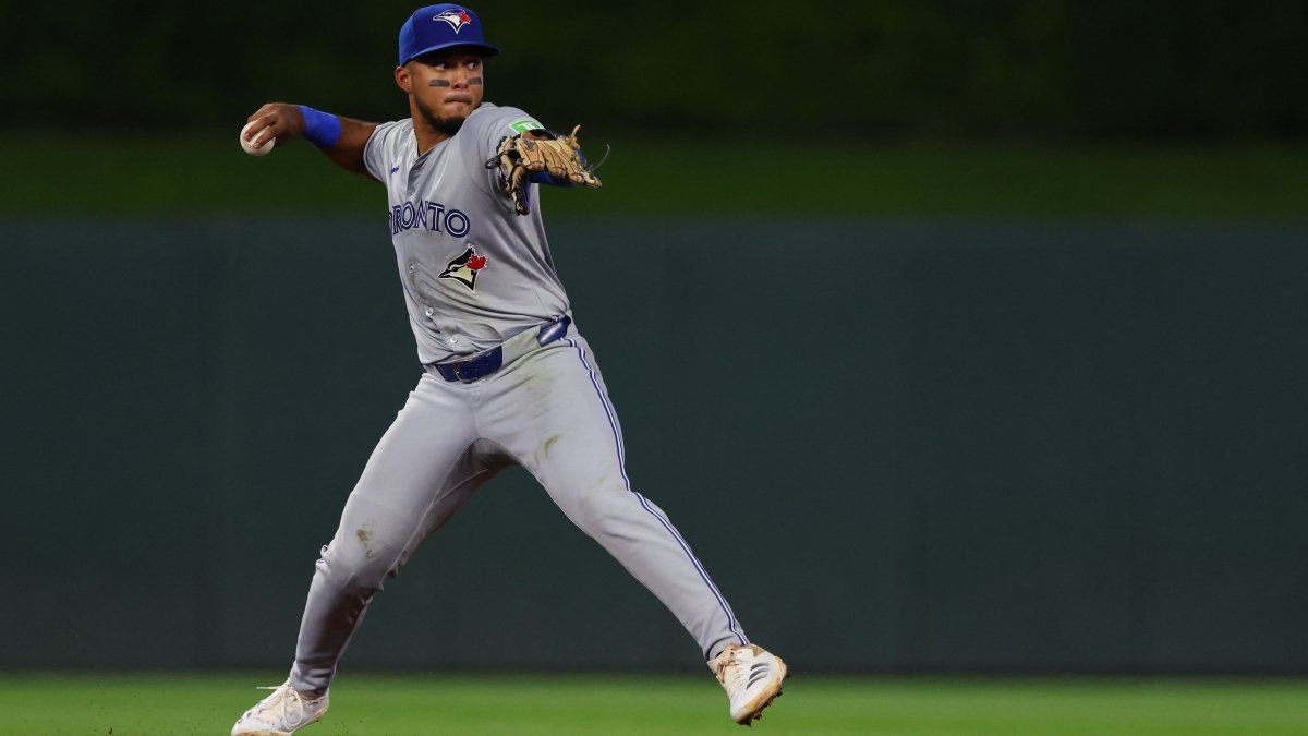 MLB: El panameño Leonardo Jiménez trajo el poder desde la banca