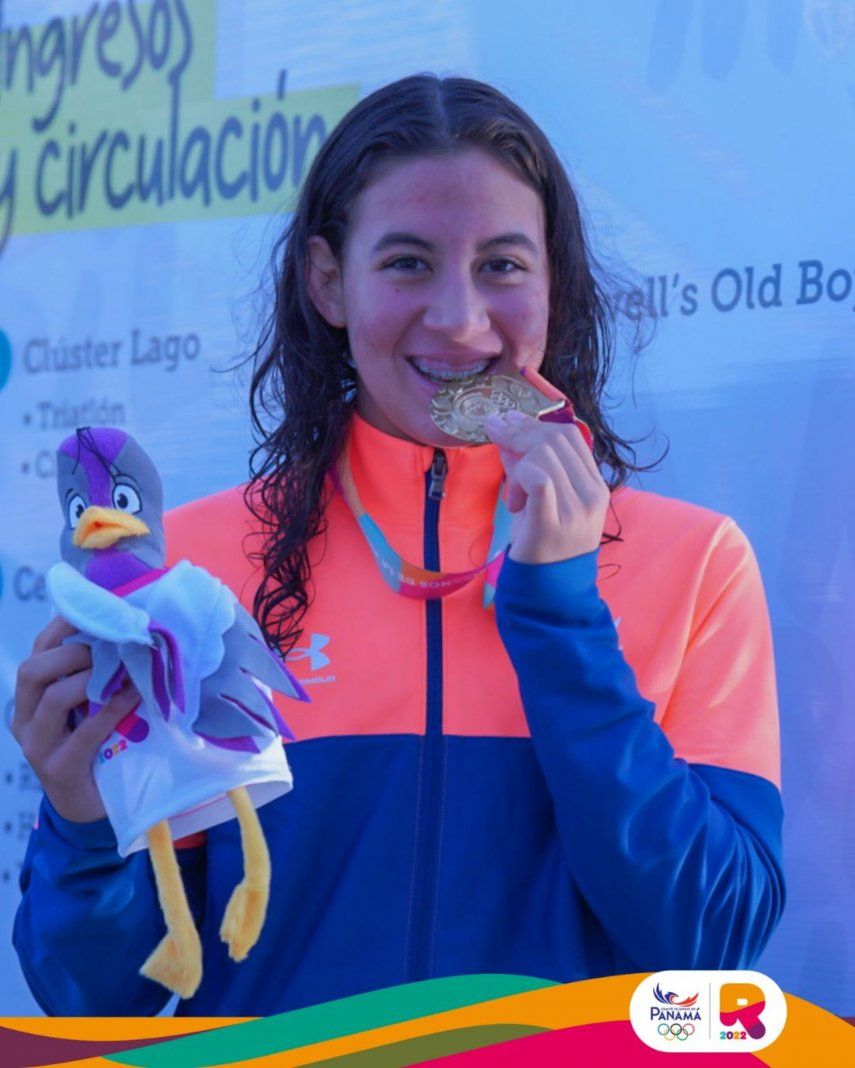Emily Santos gana oro y suma dos medallas en Rosario 2022