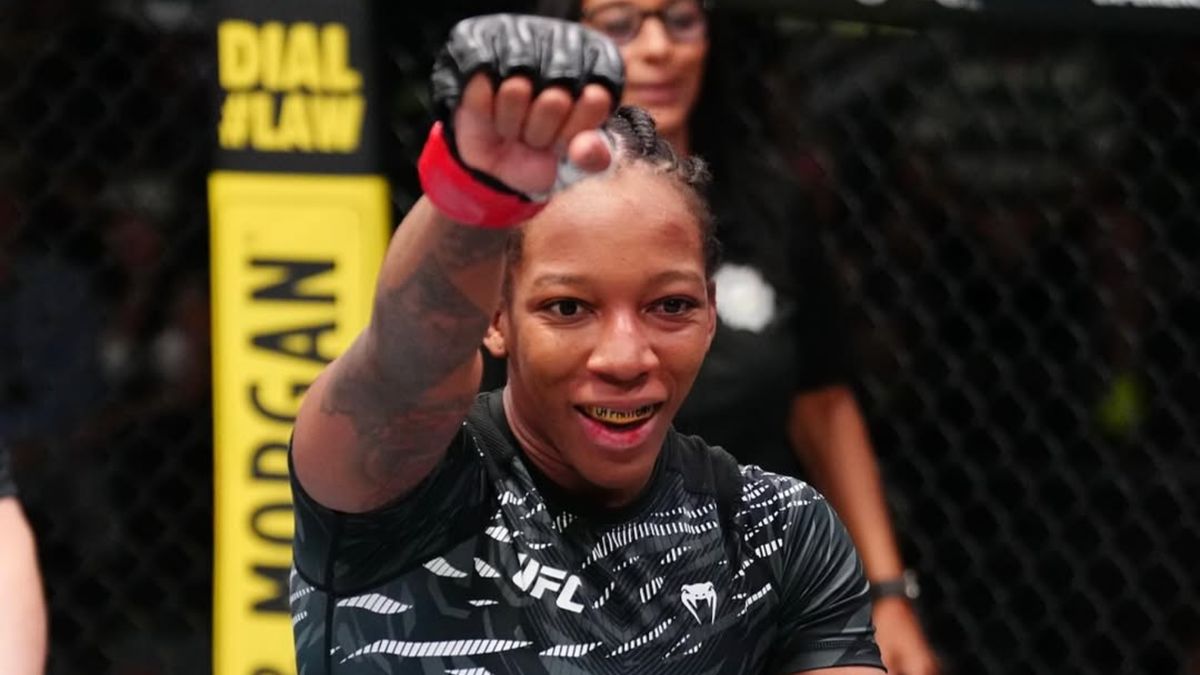 Joselyne Edwards logra contundente triunfo en el UFC Fight Night