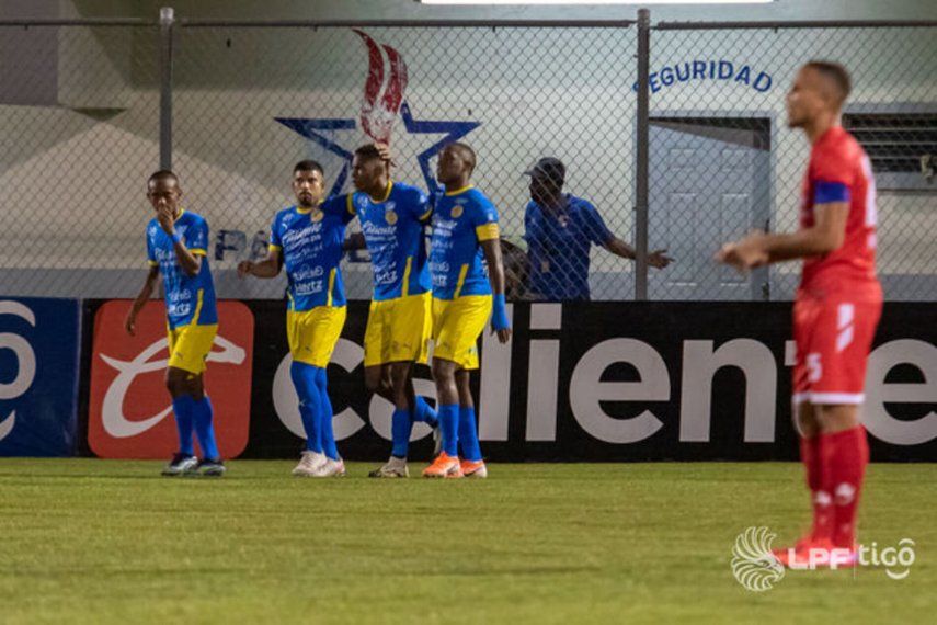 Revive el GOLAZO de Herrera a San Francisco desde mitad de cancha