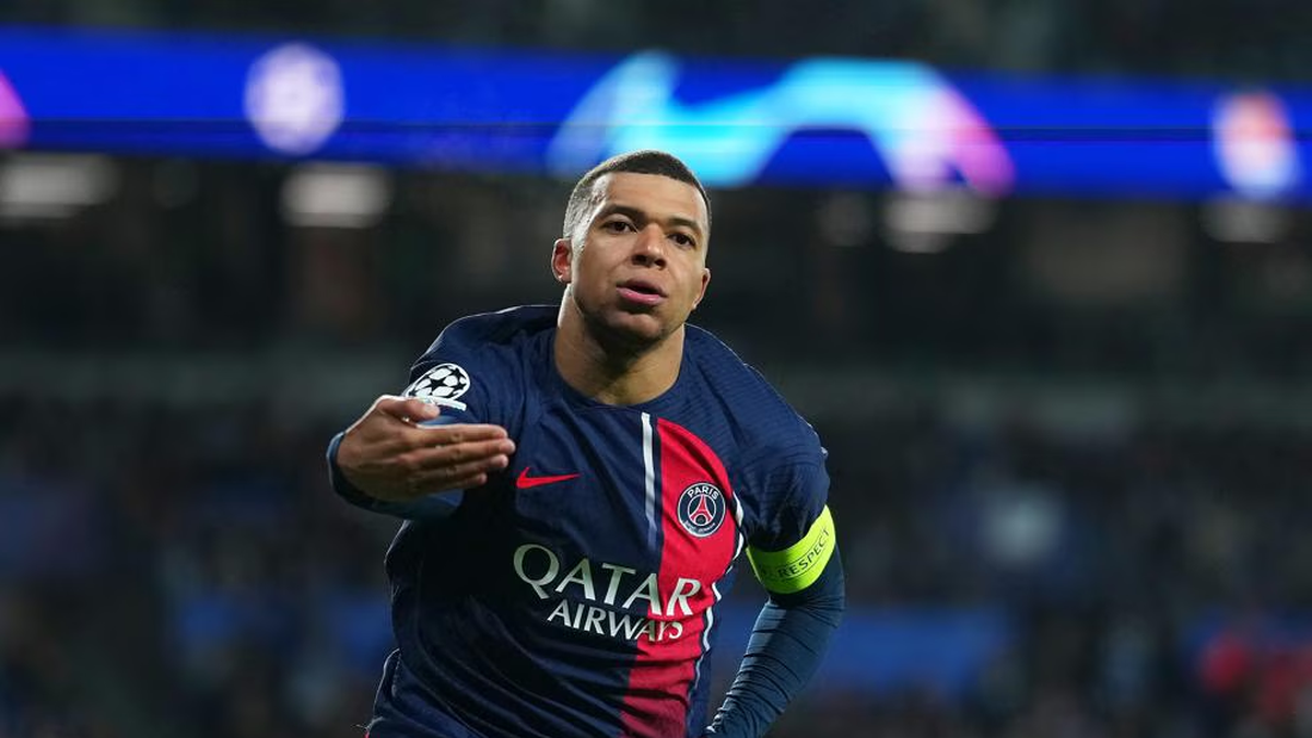 Kylian Mbappé y Dembélé vuelven como titulares con el PSG