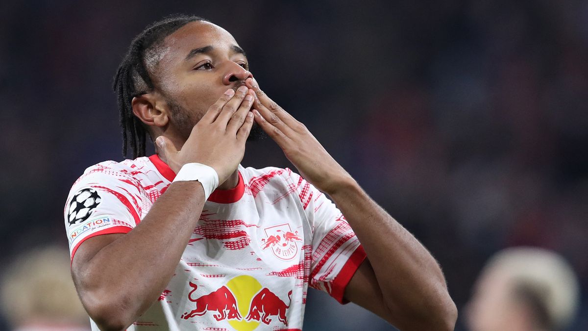 Nkunku suma cinco goles en tres partidos de Champions con el Leipzig