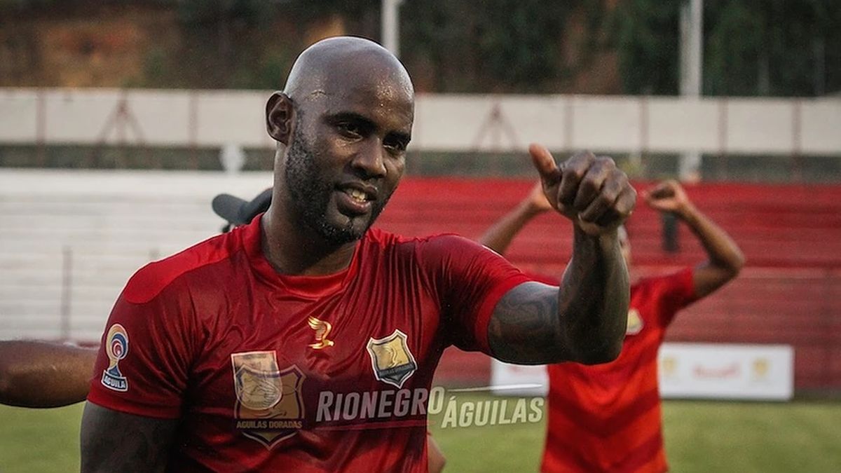 ¿Estará Felipe Baloy pensando en el retiro?