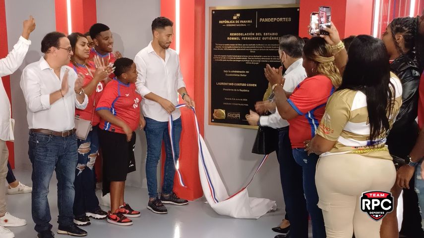 Estadio Rommel Fernández Gutiérrez oficialmente reinagurado