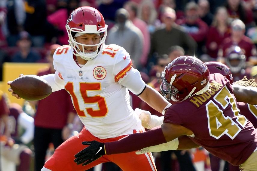 NFL: Con Mahomes al mando, los Chiefs doblegan a Washington