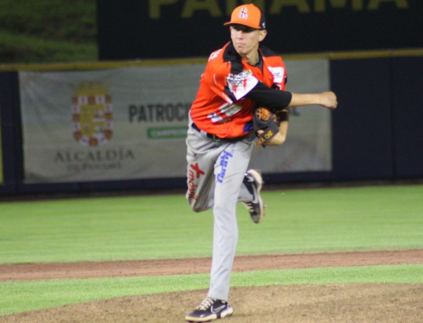 Béisbol Mayor 2023: Los Santos está en la cima