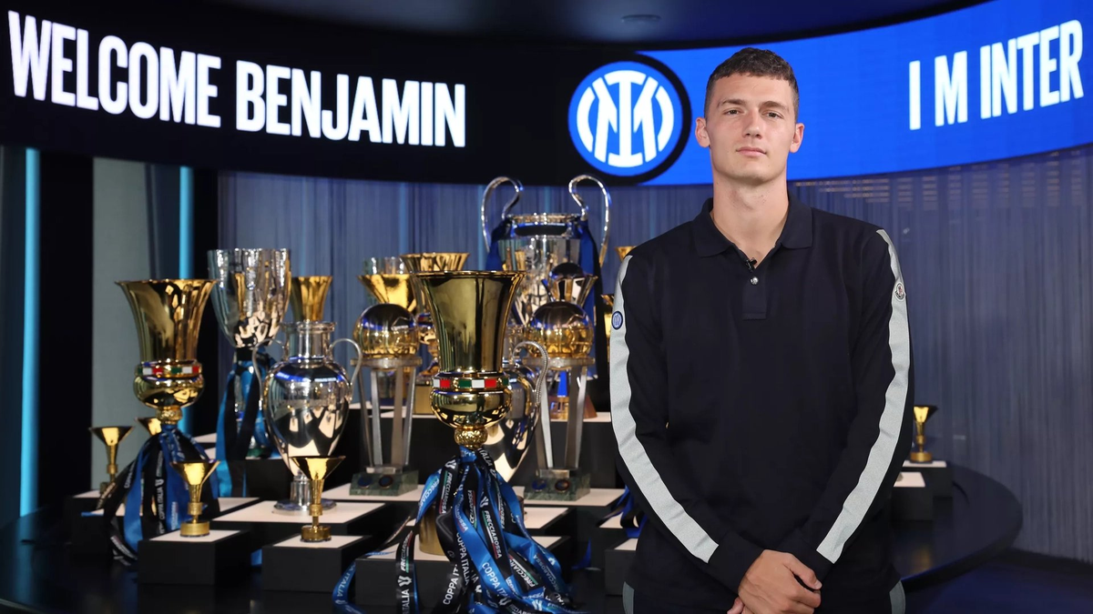 El Inter de Milán anuncia la llegada del francés Benjamin Pavard