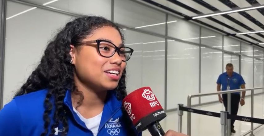 Hillary Heron llegó a Panamá después de hacer historia en el Mundial