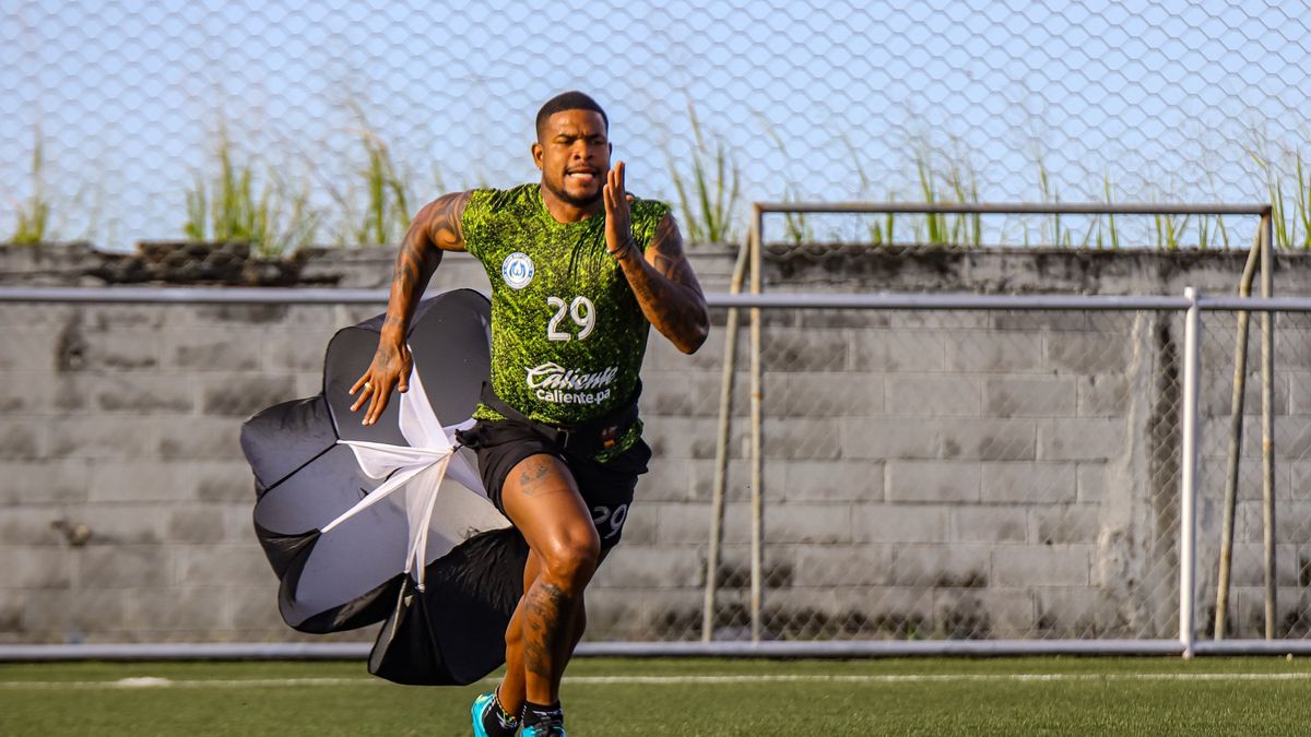 LPF: Román Torres no seguirá con el Universitario