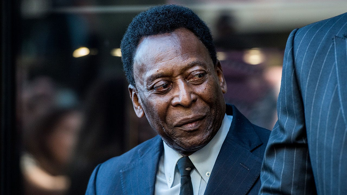 Pelé en el Diccionario, una iniciativa que toma fuerza