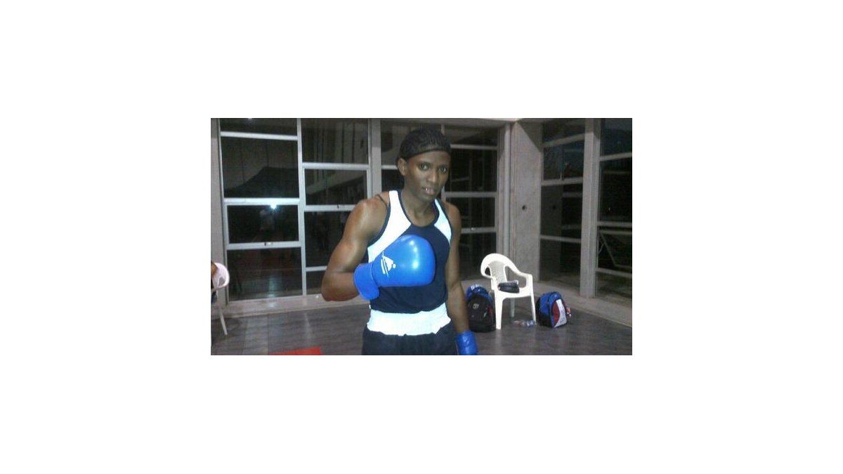 Atheyna Bylon gana plata en boxeo de los Suramericanos