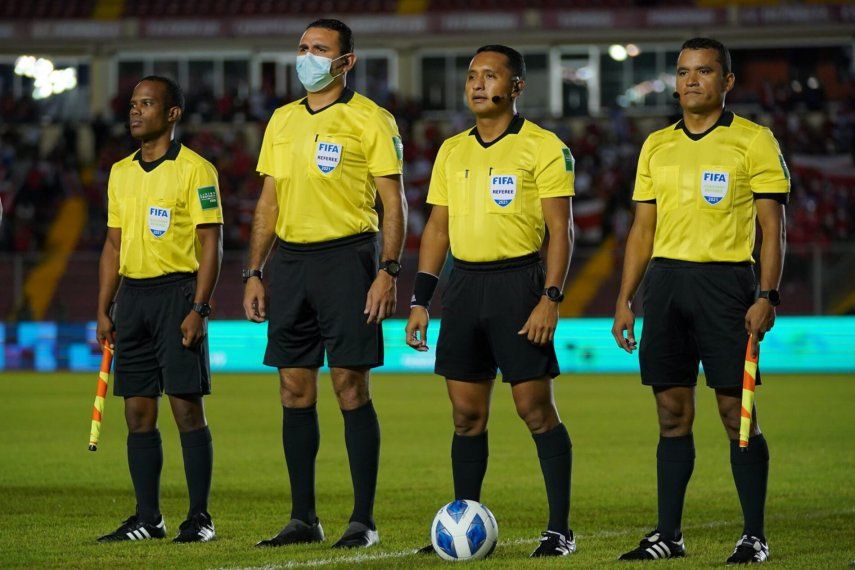 FIFA anuncia árbitros para Panamá en la Octagonal