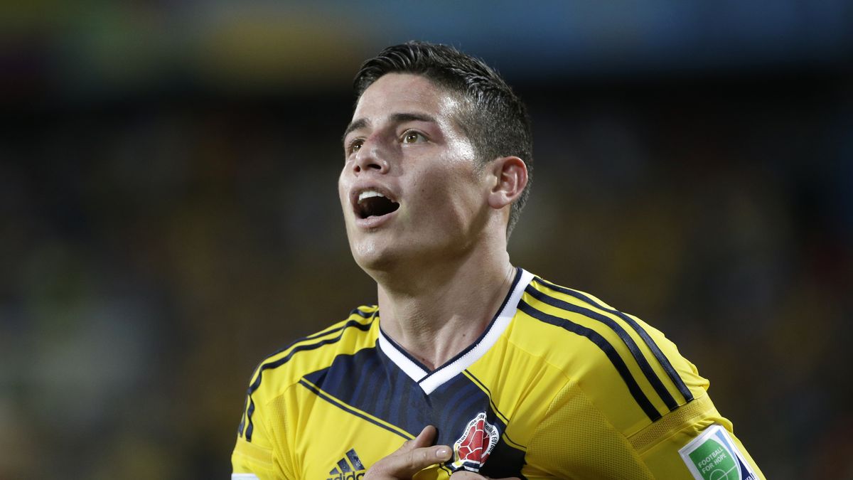 Colombiano James, el mejor de fase grupos
