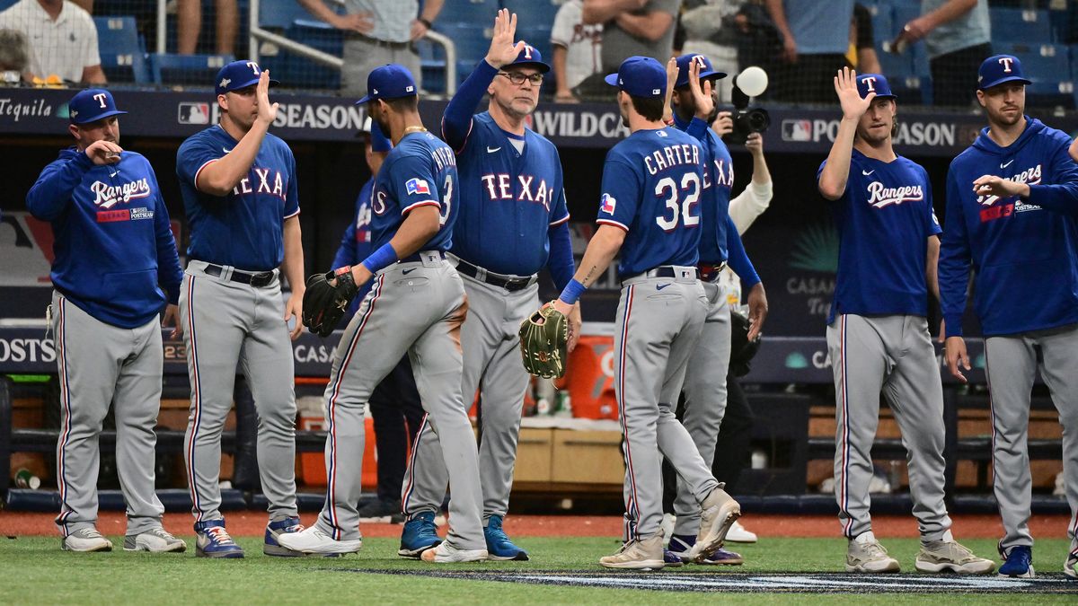 MLB: Rangers le pegan a los Rays en primer partido de Wild Card
