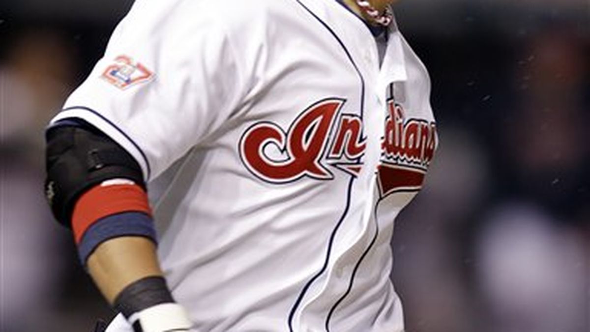 MLB: Indios 4, Reales 3; bola golpea a gaviota