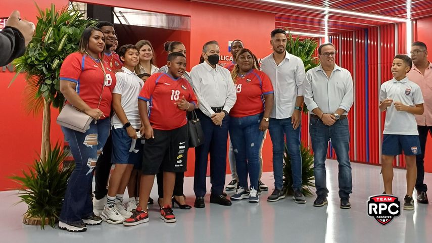 Estadio Rommel Fernández Gutiérrez oficialmente reinagurado