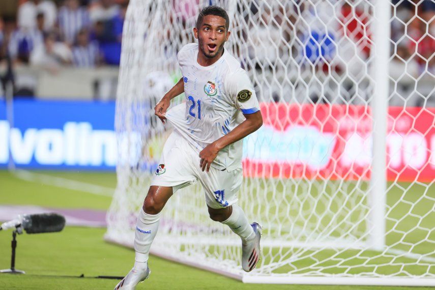 César Yanis no se conforma y buscará clasificar con Panamá en la Copa ...