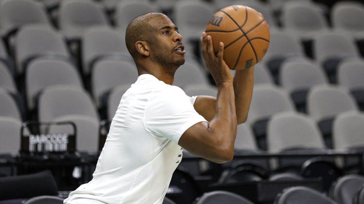 NBA: Chris Paul fue traspasado a los Raptors en un acuerdo entre tres ...